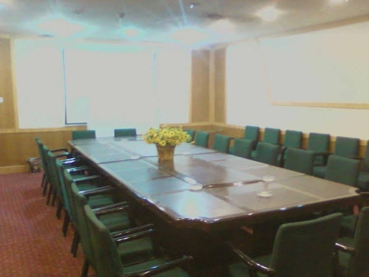 Holiday Inn High Tech Zone 2*, (Сиань) , цены 2024 от 5474 руб, отзывы ...