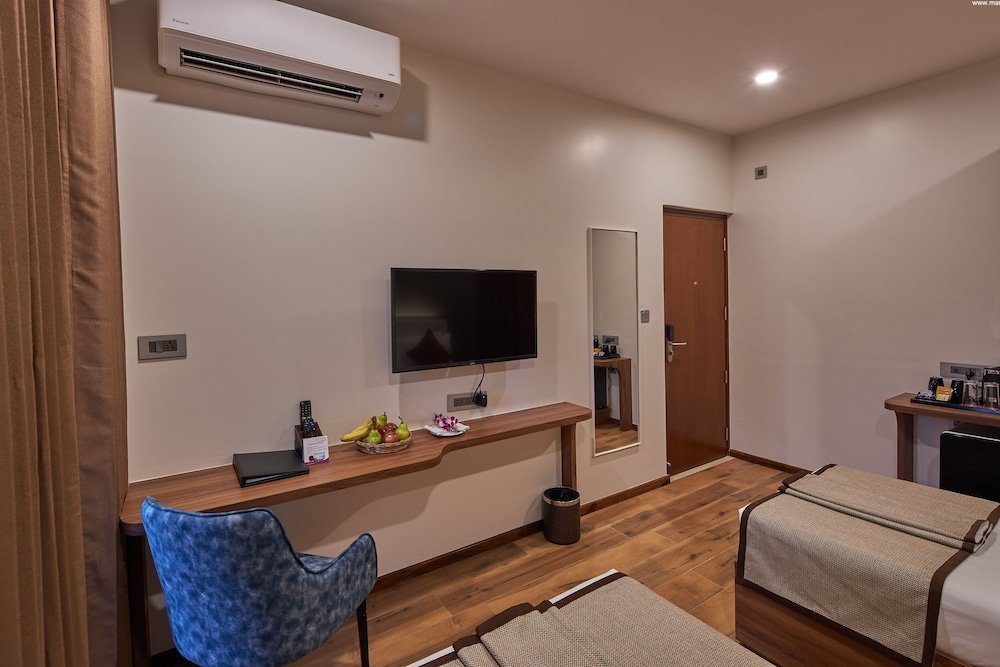 Regenta Inn Grand Orr Mahadevapura 2*, (Бангалор) , цены 2024 от 7676 ...