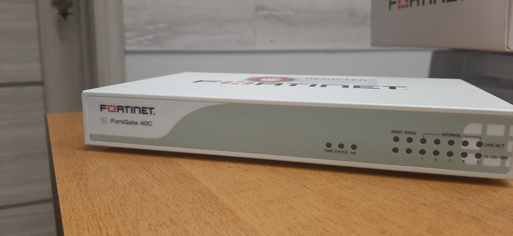Коммутатор Fortinet FortiGate-40C - купить по выгодной цене в интернет ...