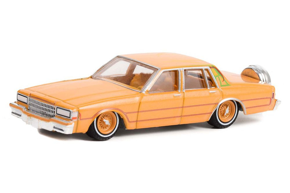 Модель коллекционная Chevrolet caprice classic continental kit custom ...
