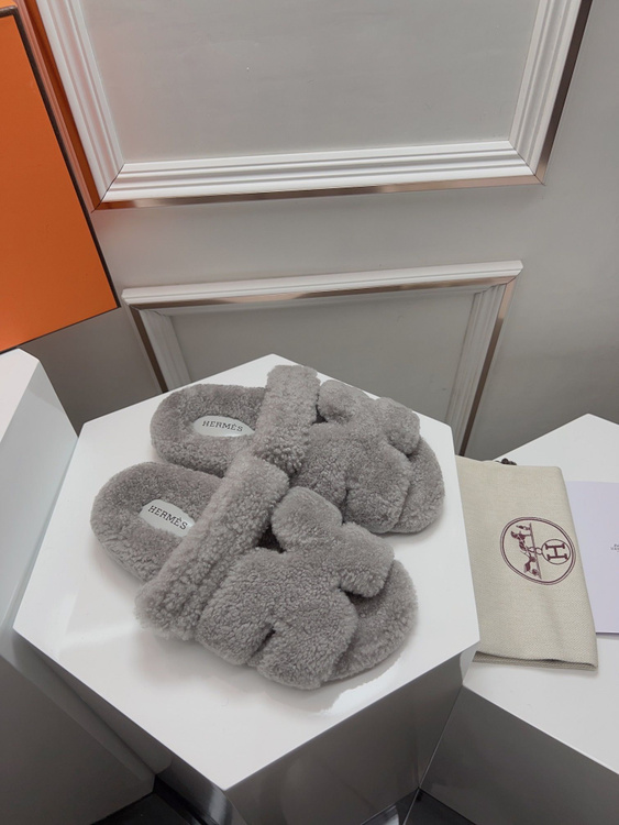 Тапочки Hermes, 1 - купить с доставкой по выгодным ценам в интернет ...