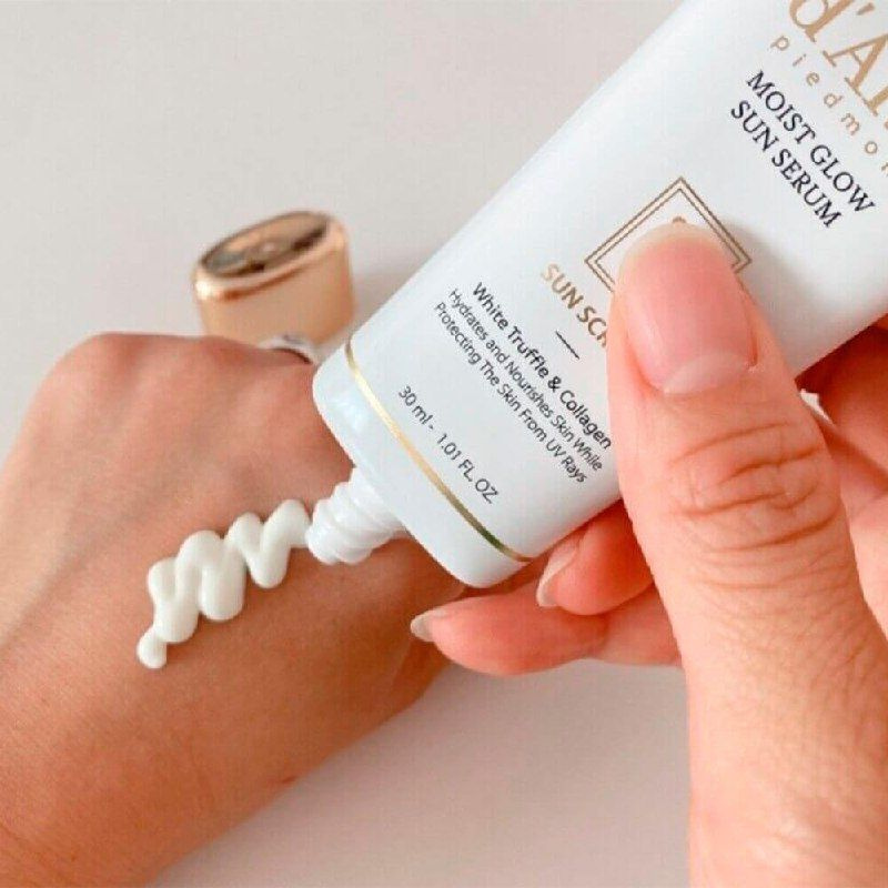 d'Alba Moist Glow Sun Serum White Truffle&Collagen Sun Screen SPF50 ...