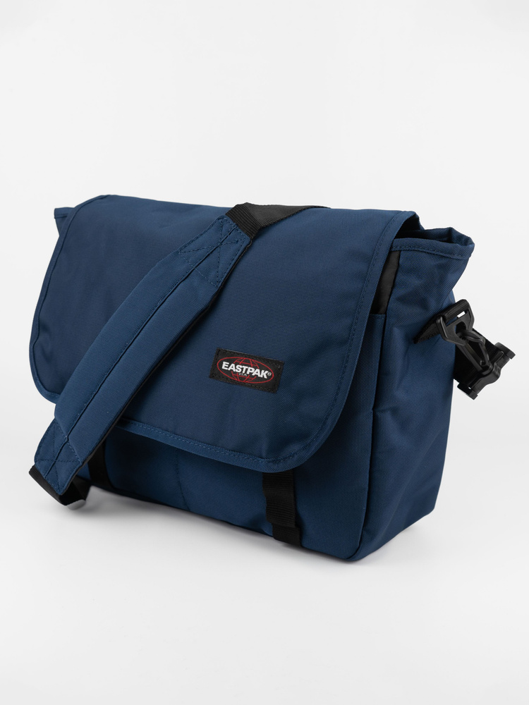 Сумка мессенджер на плечо Eastpak Jr синяя 11,5л купить на OZON по ...