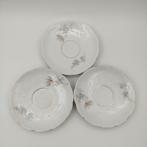 Набор из 3-х блюдец с цветочным рельефным декором, фарфор, деколь, золочение, Weimar Porzellan ...