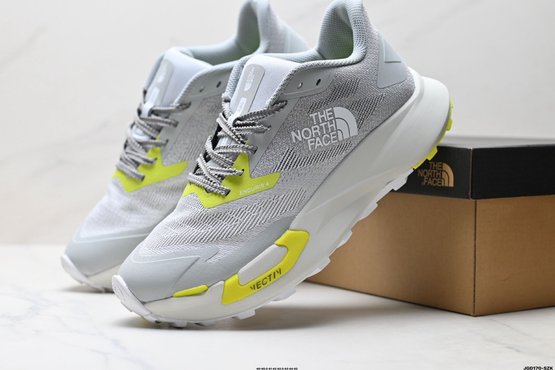 Круглый нос Мужской The North Face EVA Бадминтон, размер 40,5 R ...