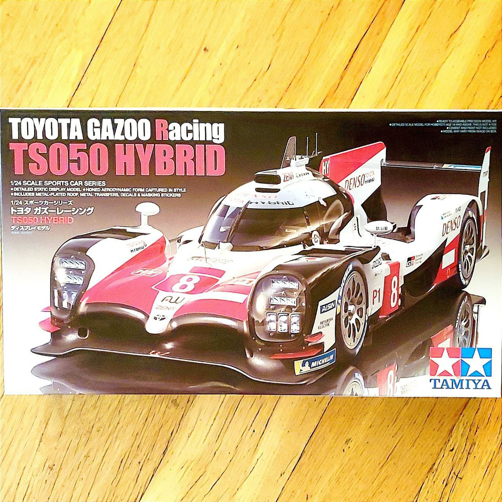 Сборная модель. Японский автомобиль Toyota Gazoo Racing TS050 Hybrid ...