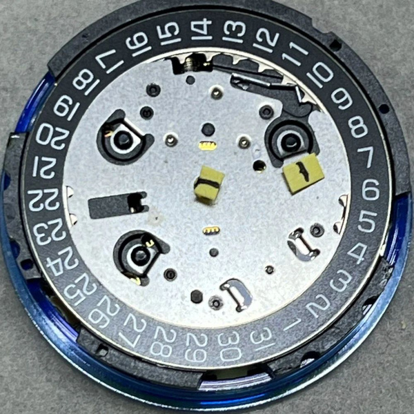 ETA G10.212 кварцевый механизм Swiss Black Disk с датой и тремя ...