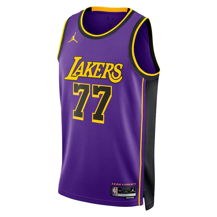 Майка спортивная Nike Los Angeles Lakers купить на OZON по низкой цене ...