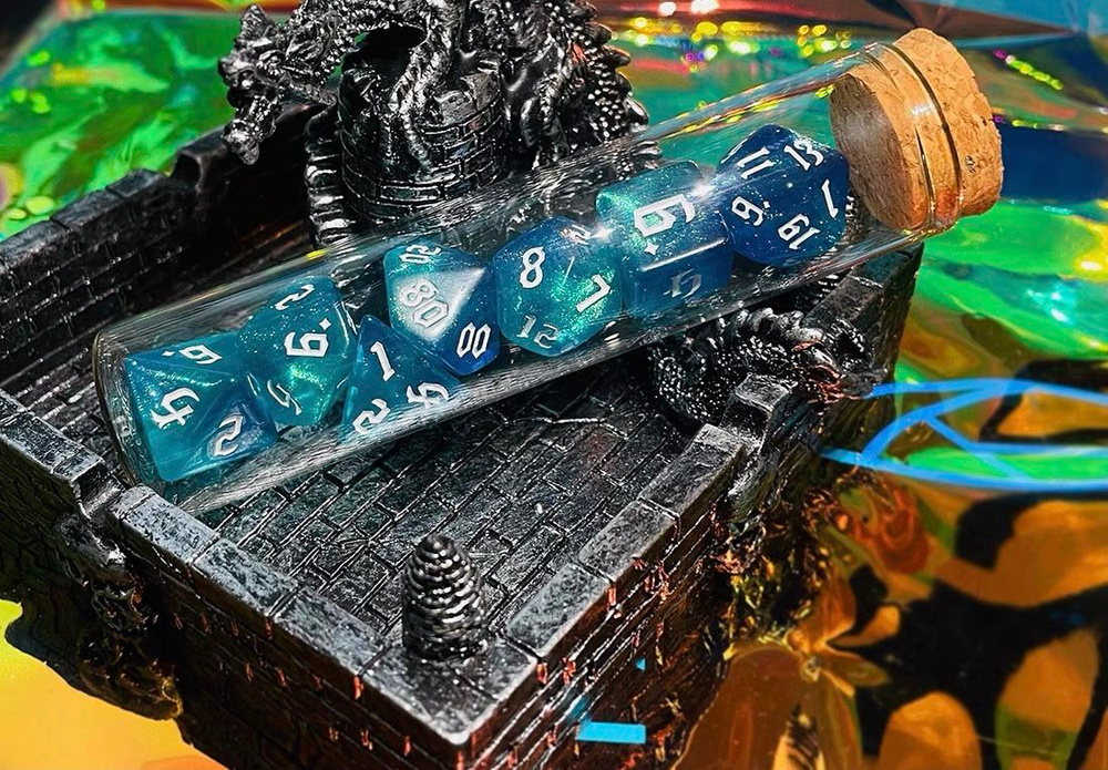 Смоляные многогранные кубики, средний зыбучий песок, зыбучее ядро, DnD ...