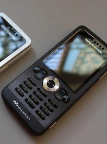 Мобильные телефоны Sony Ericsson – купить на OZON по низкой цене