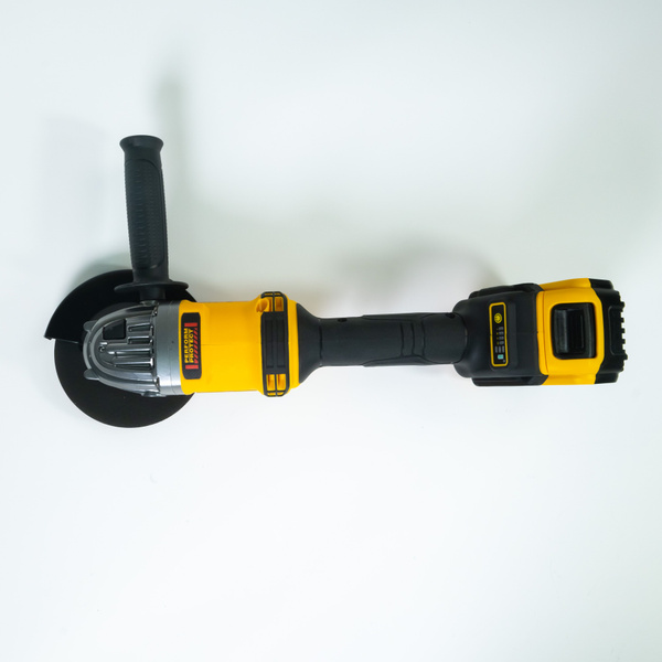 Бесщеточная УШМ Dewalt DCG414 поставляется без ЗУ и Акк в кейсе TSTAK ...