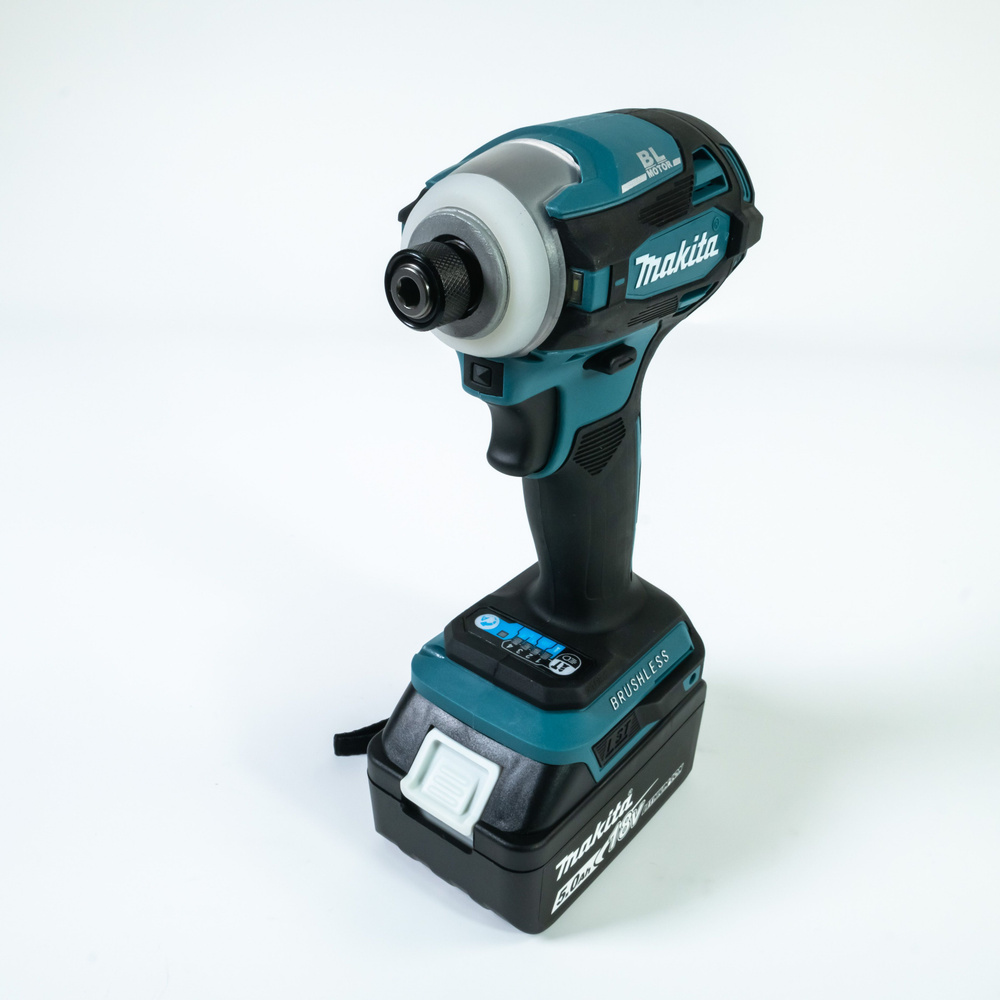 Ударный винтоверт Makita DTD172 18V 5.0AH - мощный инструмент с бесщеточным двигателем, 4 ...