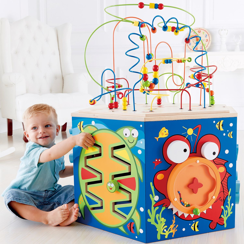 Бизиборд "Коралловый риф" HAPE (лабиринт, шестеренки, зеркало, циферблат) купить на OZON по ...