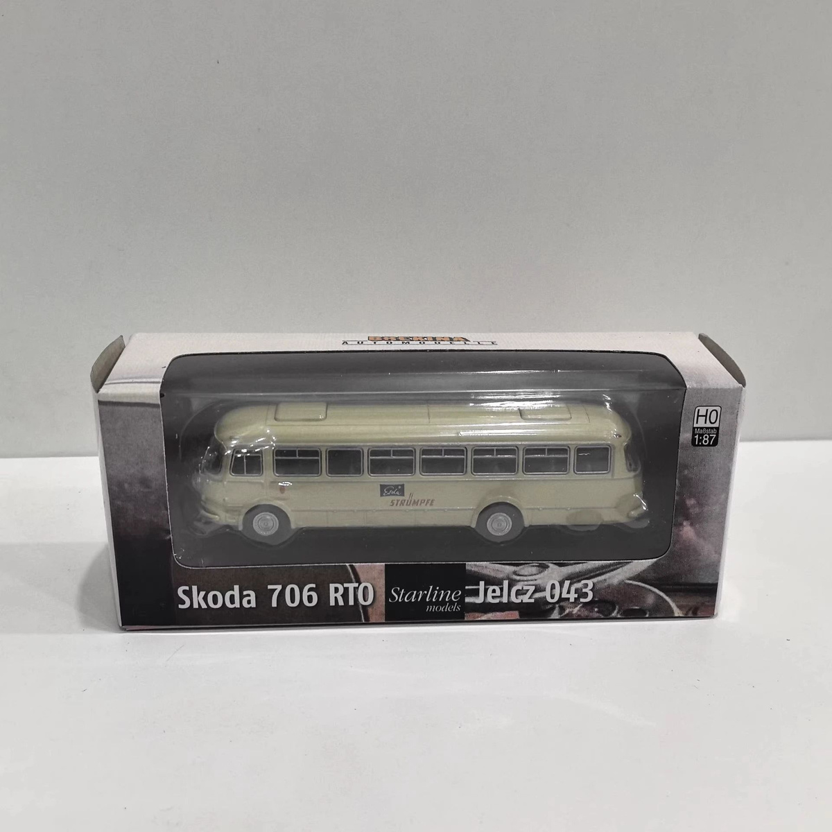 Пластиковая модель автомобиля BREKINA HO 1/87 SKODA 706 RTO JELCZ 043 ...