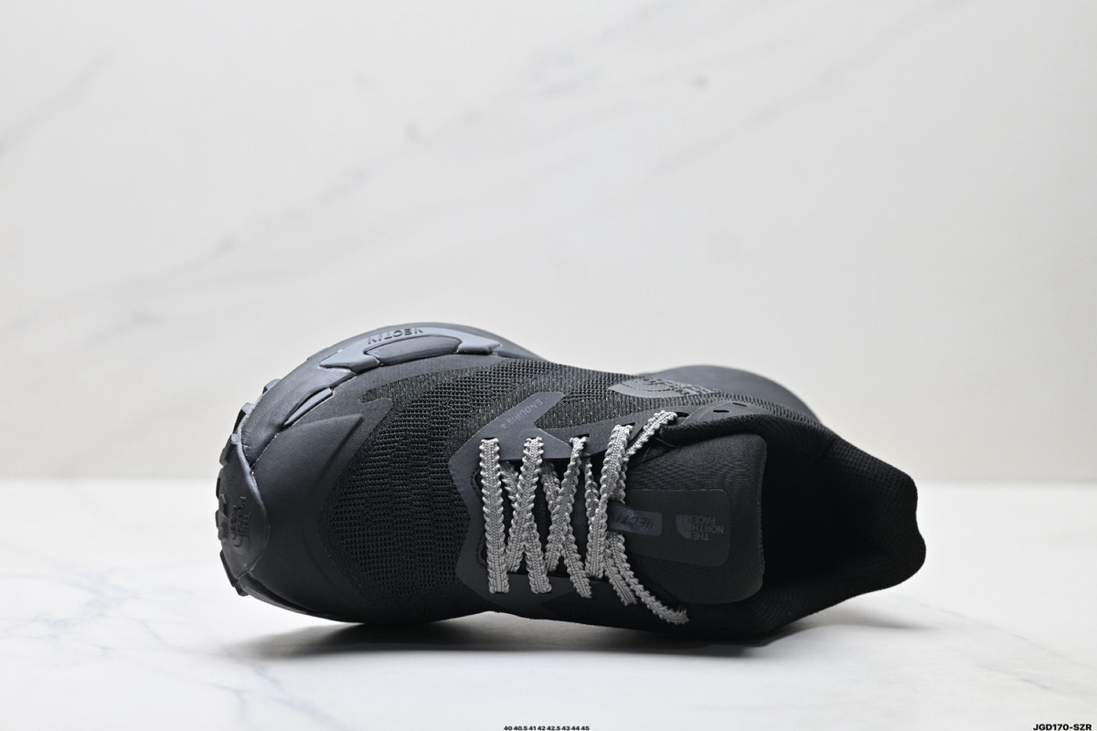 Круглый нос Мужской The North Face EVA Бадминтон, размер 40,5 R ...