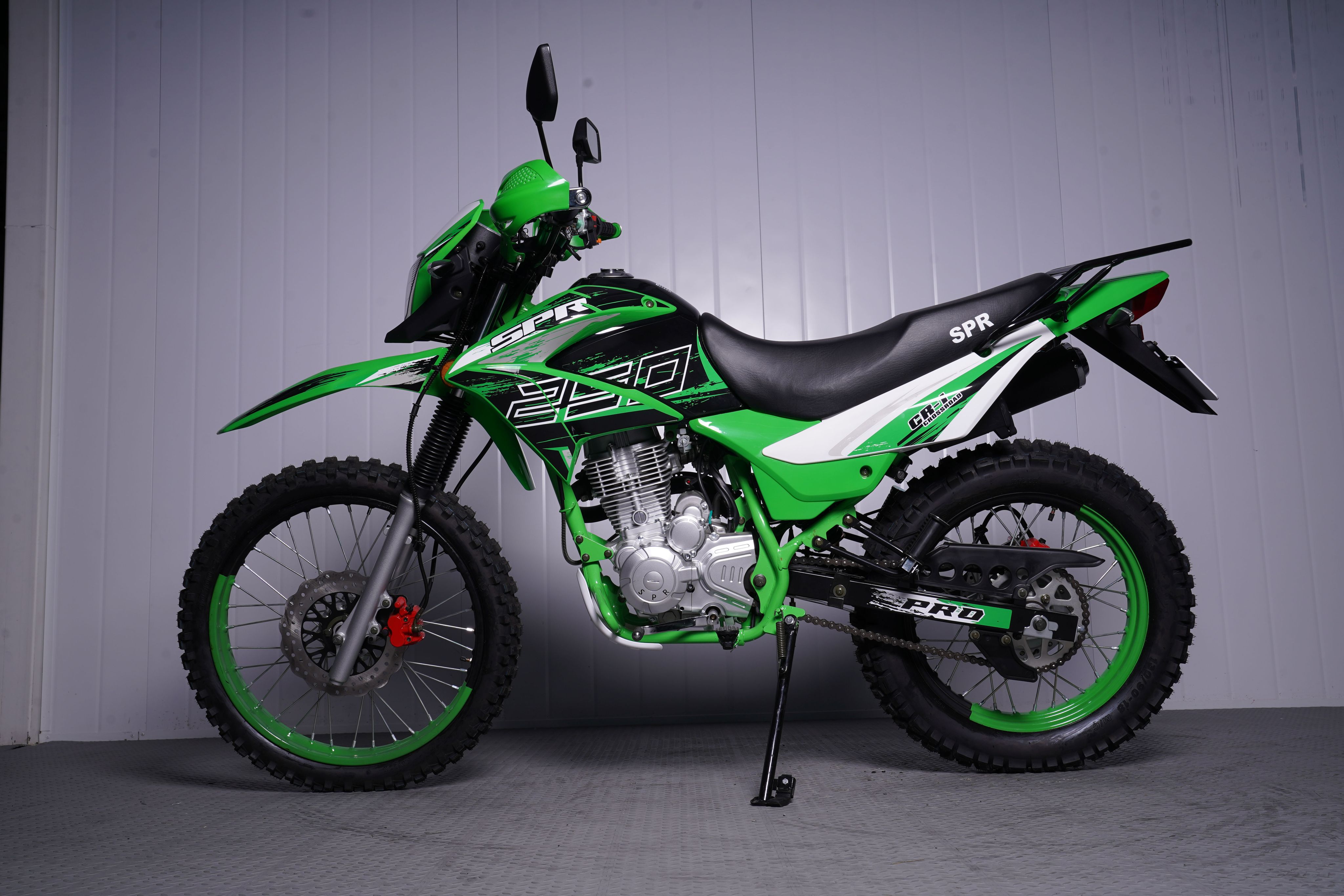 Мотоцикл эндуро SPRMOTORS CrossRoad 1, 229см3, 14 л.с. Zongshen CG 250 ...