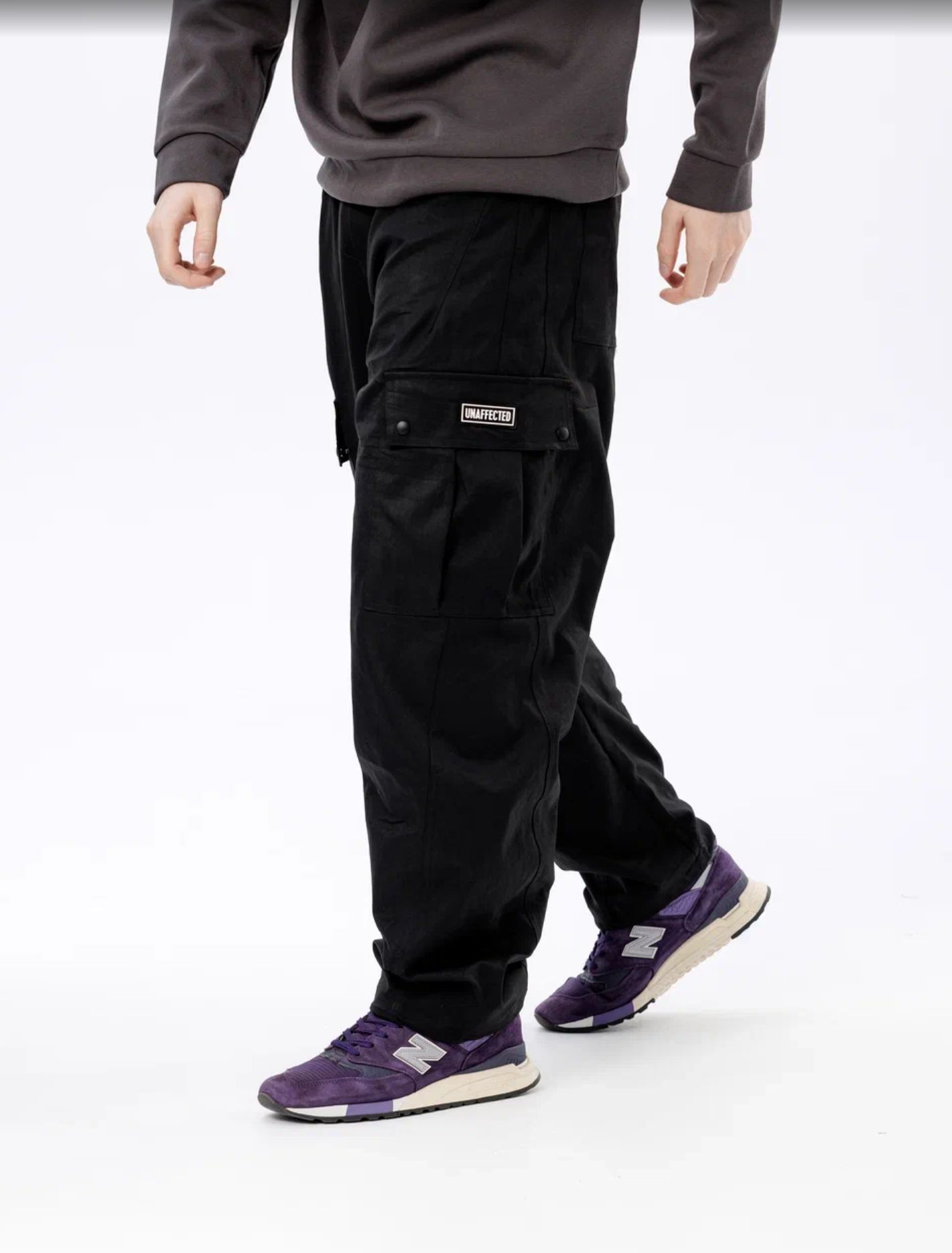 Брюки Мужской UNAFFECTED джоггеры черный Полиэстер Повседневный, размер ...