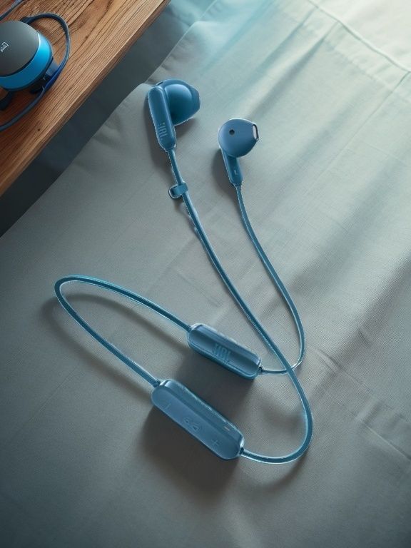 Внутриканальные Внутриканальные JBL TUNE 235BT Беспроводное 16 JBL TUNE ...