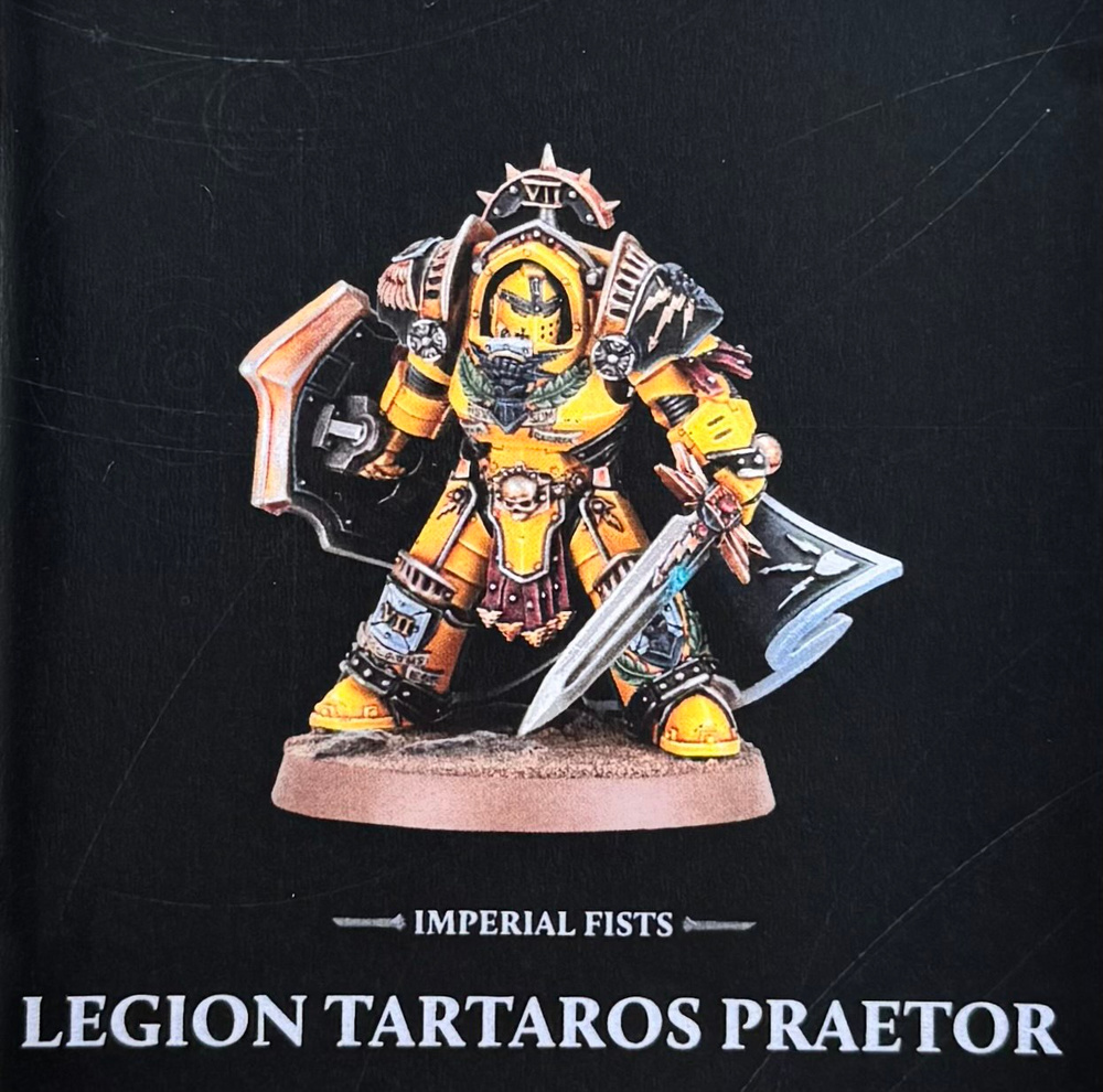 Warhammer 30k Миниатюры / Imperial Fists / Legion Tartaros Praetor ...