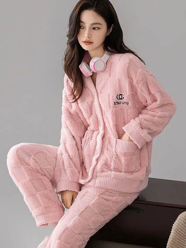 Пижама Женский SYJWY Корал-флис, размер 44 Полоска, Однотонный розовый Длинный Китай Пряжка ...