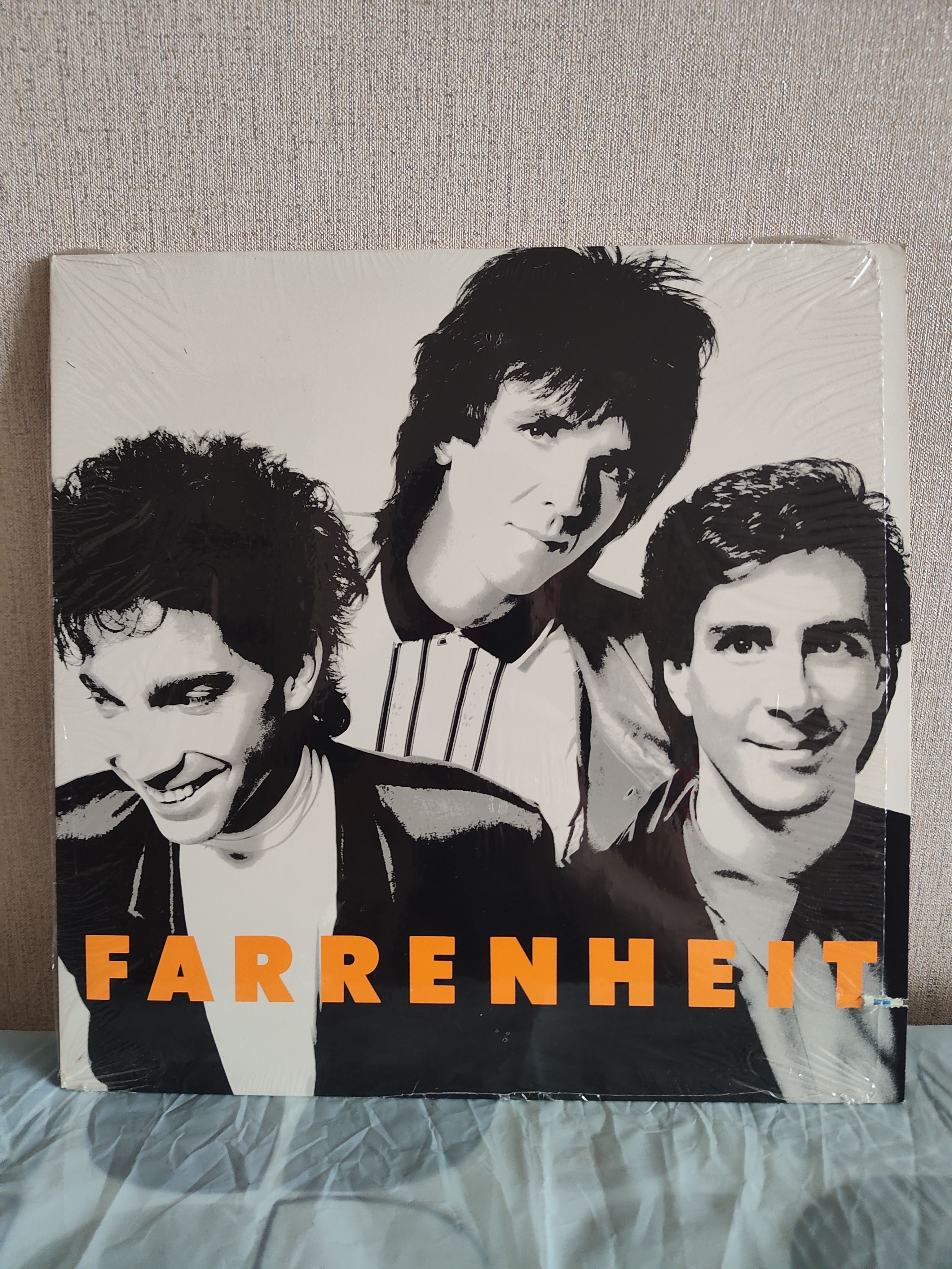Farrenheit - Farrenheit, Виниловая пластинка, LP купить на OZON по ...