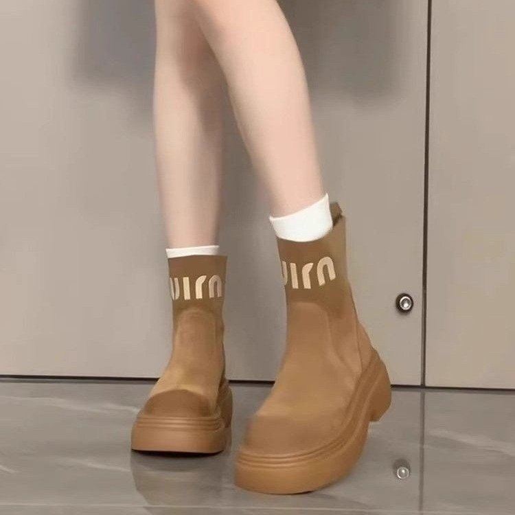 Сапоги Женский Miu Miu полусапоги, размер 35 желтый На любой сезон Платформа Аппликация Молния ...