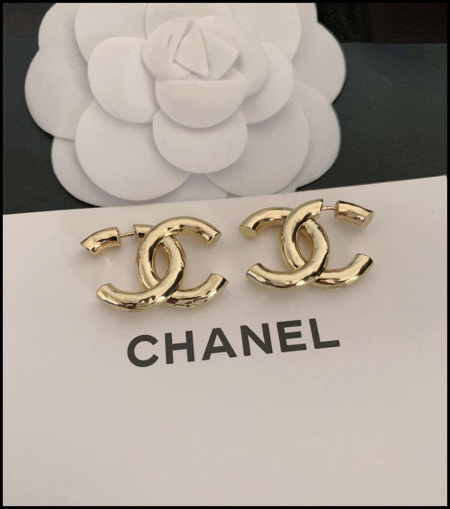 Chanel Серьги маленькие купить на OZON по низкой цене (3980033448)