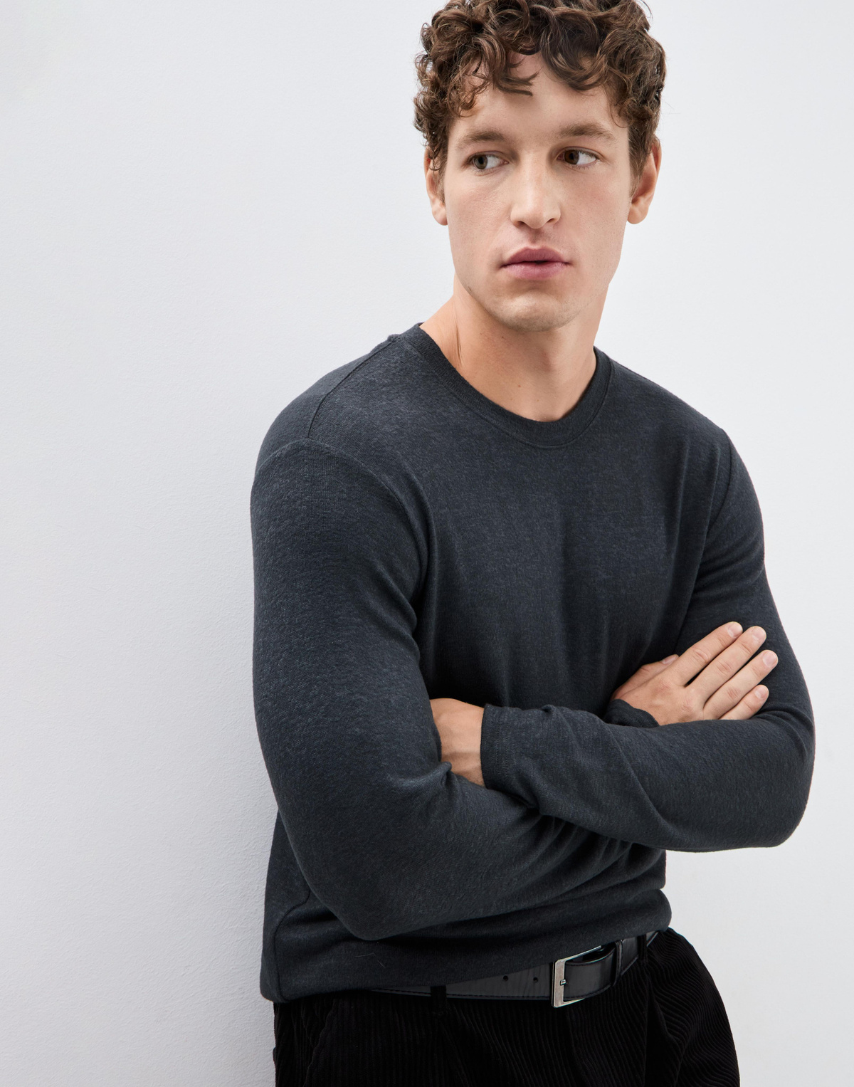 Лонгслив Мужской Gloria Jeans серый Длинный, размер 44, 46 Трикотаж прямой Однотонный ...