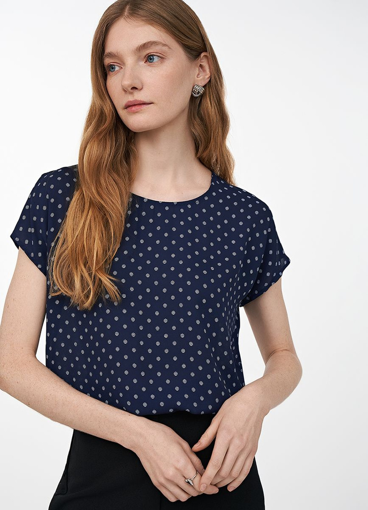 Блузка Женский FUNDAY синий Трикотаж Короткий Другое, размер 52, 54 полуприталенный Без застежки ...