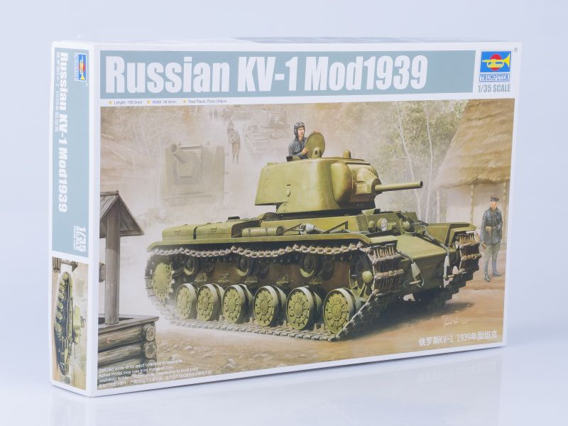Сборная модель танка Trumpeter Советский танк КВ-1 (1939 г.), масштаб 1 ...