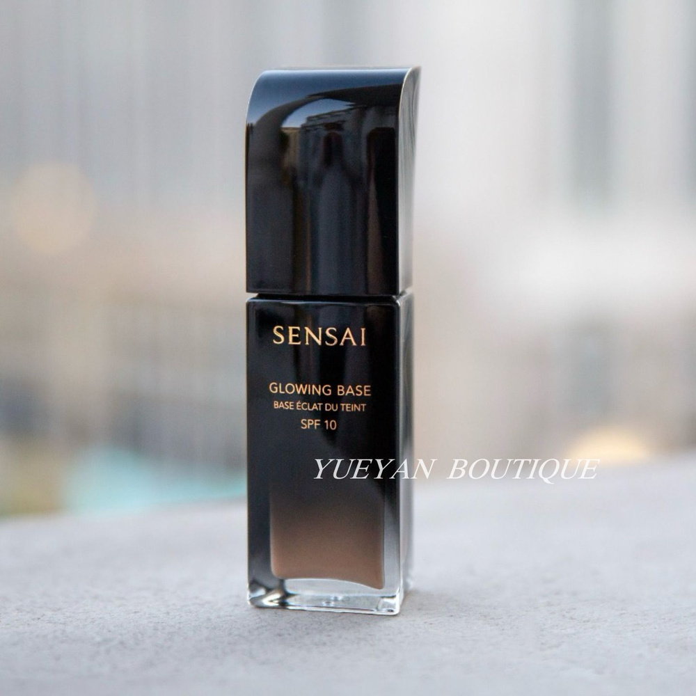 основа под макияж с перламутровыми частичками SENSAI GLOWING BASE SPF10 ...