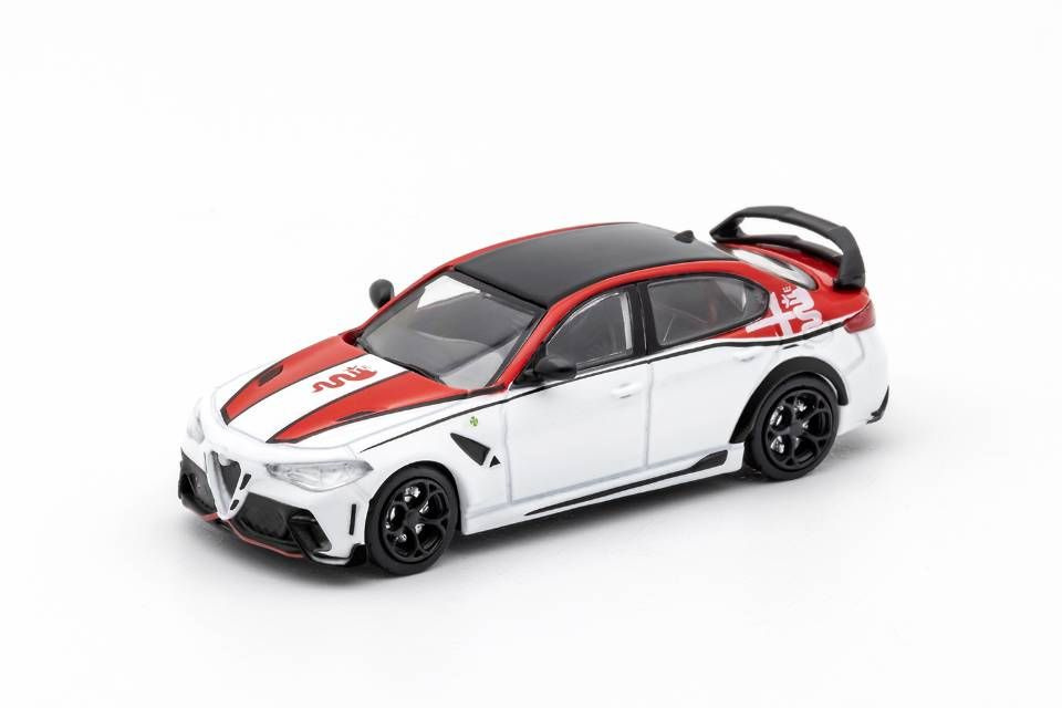 Модель коллекционная DCT Alfa romeo GTAm A Alloy car model - купить в ...