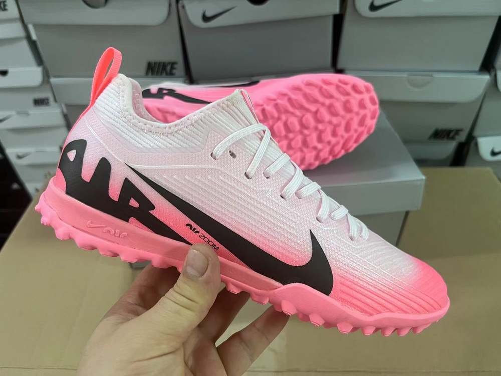 Бутсы для футзала Nike, 43, светло-розовый - купить по выгодной цене в интернет-магазине OZON ...