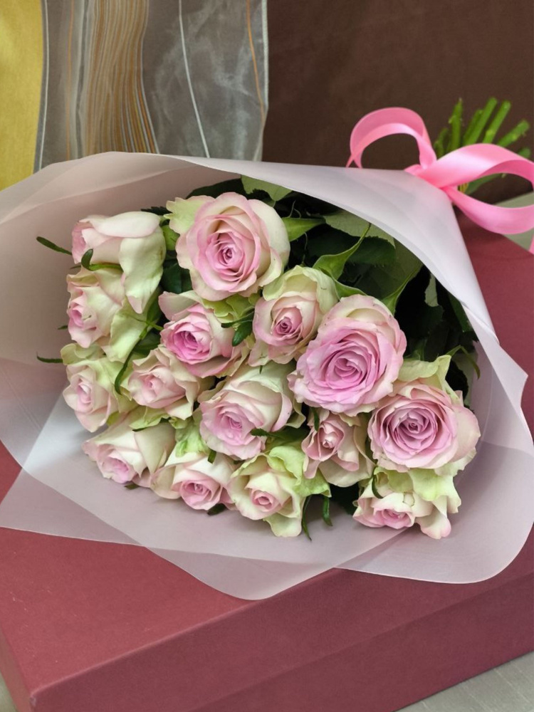 Букет живых цветов из Бело-Розовых Роз 15 шт. высота 42 см. FLOWER SHOP ...