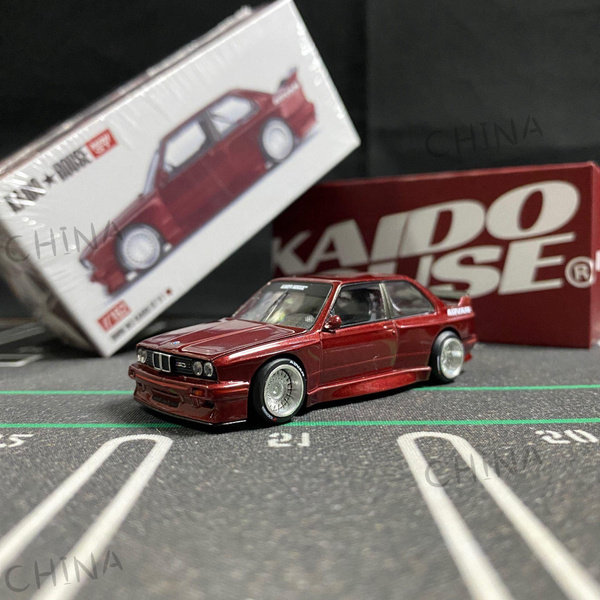 Машинка Mini gt Kaido House 1/64 KHMG162 BMW M3 (E30) GT V1 Подарок Для ...
