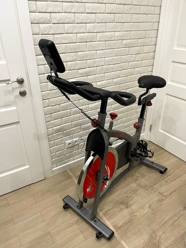 Велотренажёр HYPERFIT Krummung A-76, спин-байк с маховиком 23 кг ...