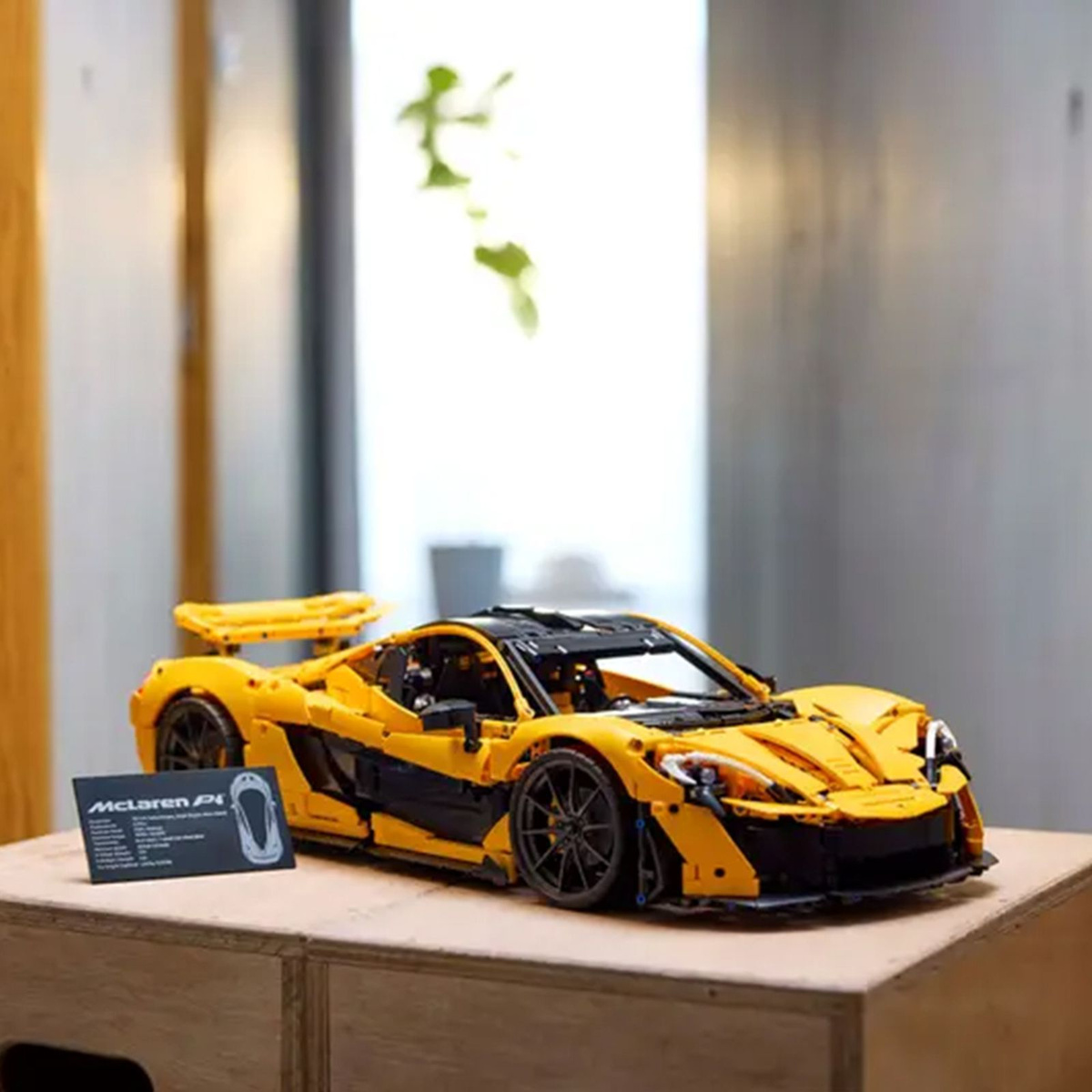 Конструктор Technic спортивная машина "McLaren P1" Макларен гоночный 3893 деталей суперкар ...