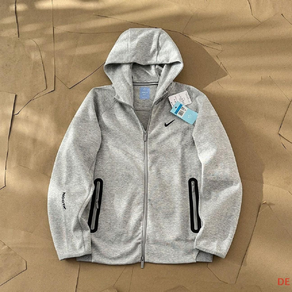 Nike Tech Fleece купить на OZON по низкой цене