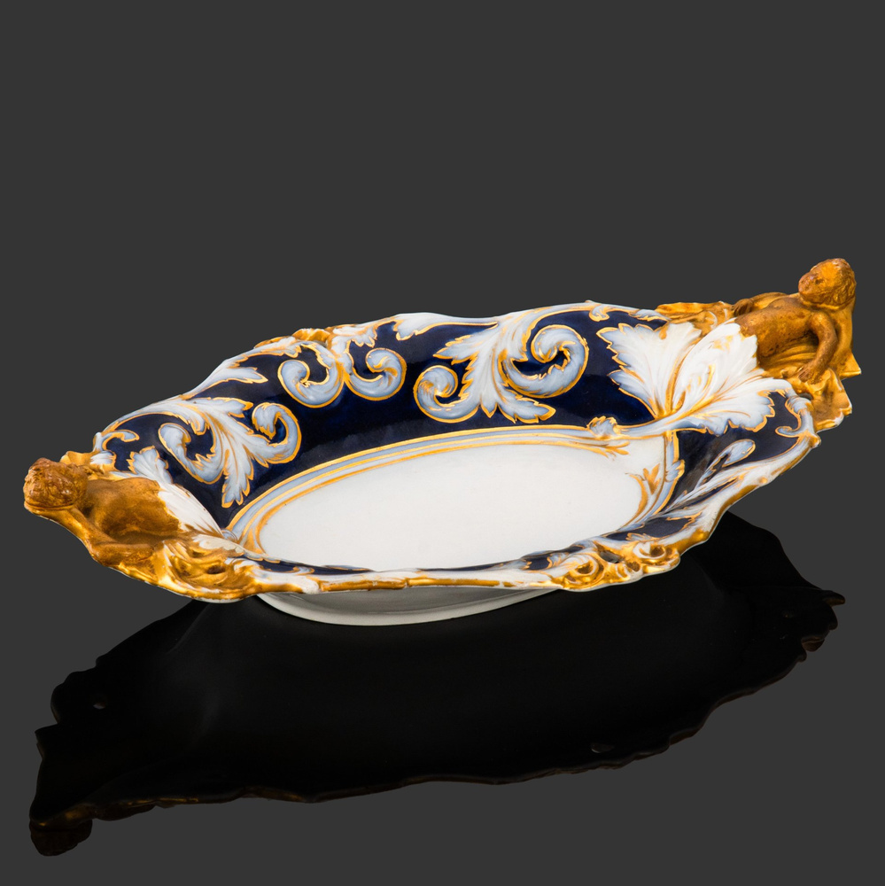 Блюдо для подачи с фигурками путти, мануфактура "F.A. Schumann Шуманн Германия 1870-1890 купить ...