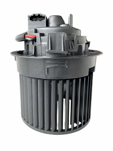 Характеристики Электровентилятор мотор отопителя для Lada Vesta, X-RAY, Duster, Renault Logan ...