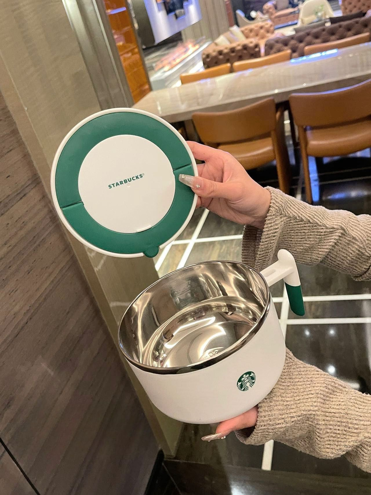Ланч-бокс Starbucks, 1300 мл, белый, зеленый купить c доставкой на OZON ...