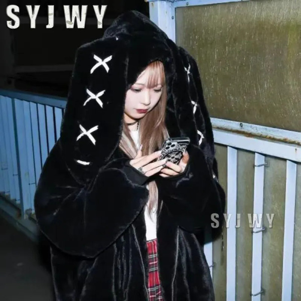 Куртка Женский SYJWY Вышивка черный Лавсан, размер 46, 48 Длинный Зима Полиэфирное волокно ...