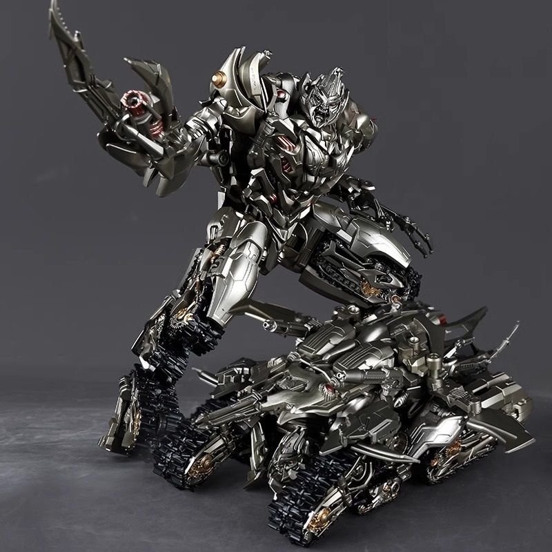 Трансформер робот(Transformers ), Мегатрон(Megatron) ,Форма резервуара ...