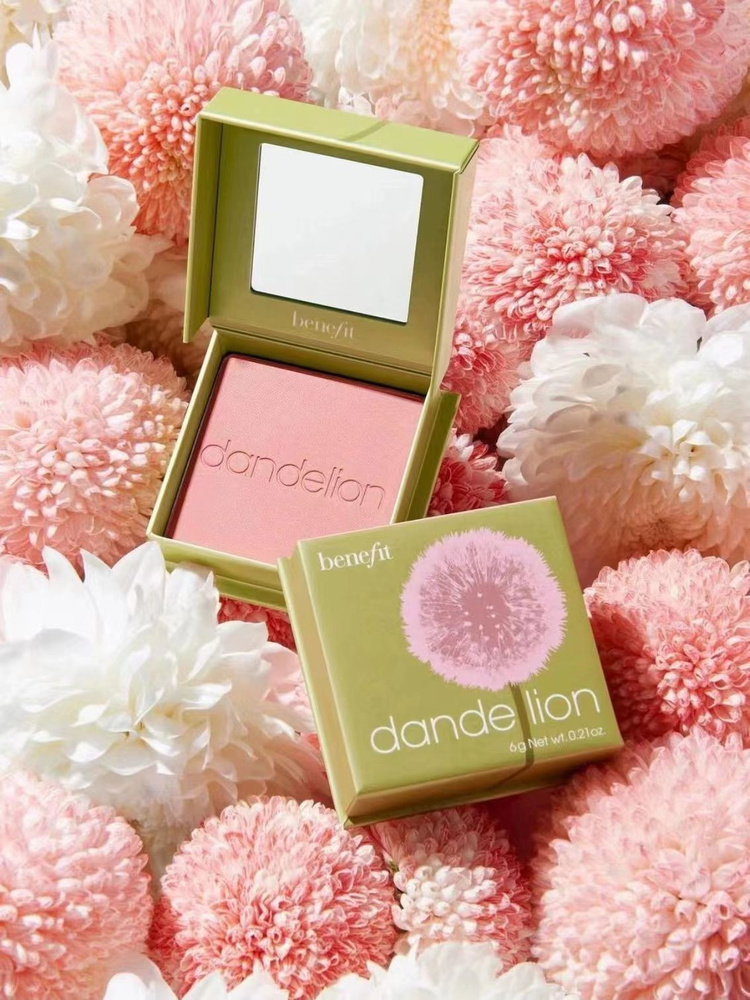 Benefit Cosmetics Dandelion Blush und Brightening Powder Mini in zartem ...