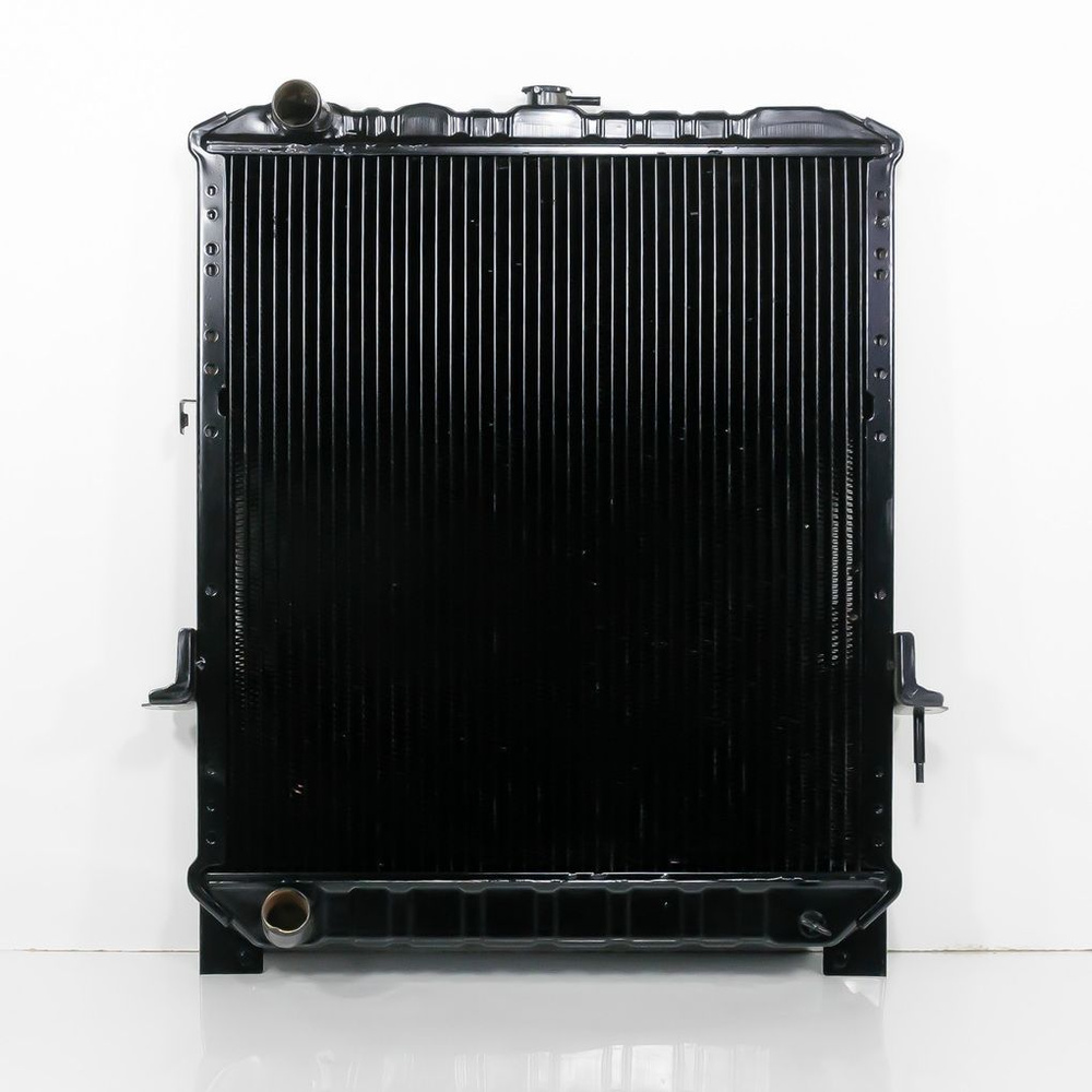 Радиатор двигателя ISUZU ELF 4HK1, медный с заливной, в590*ш560 (без ...