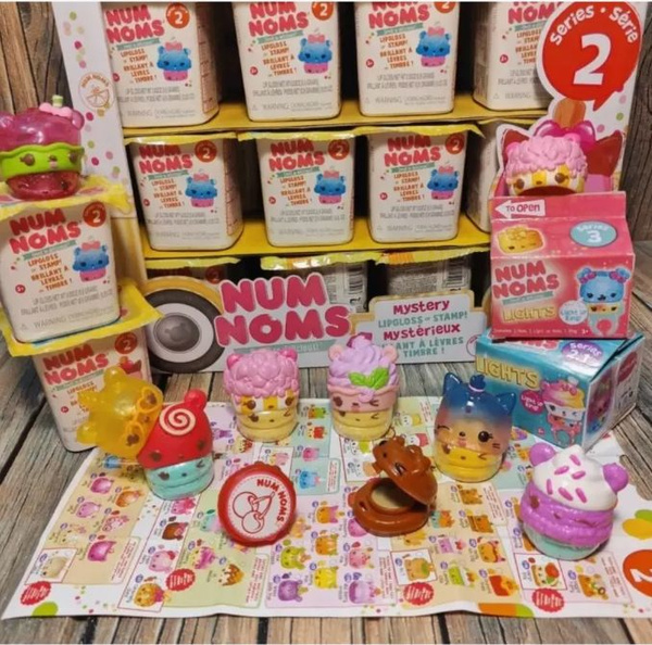Игрушка Lip Gloss or Stamp/Сюрприз Num Noms Серия 4.1 Mystery Pack ...