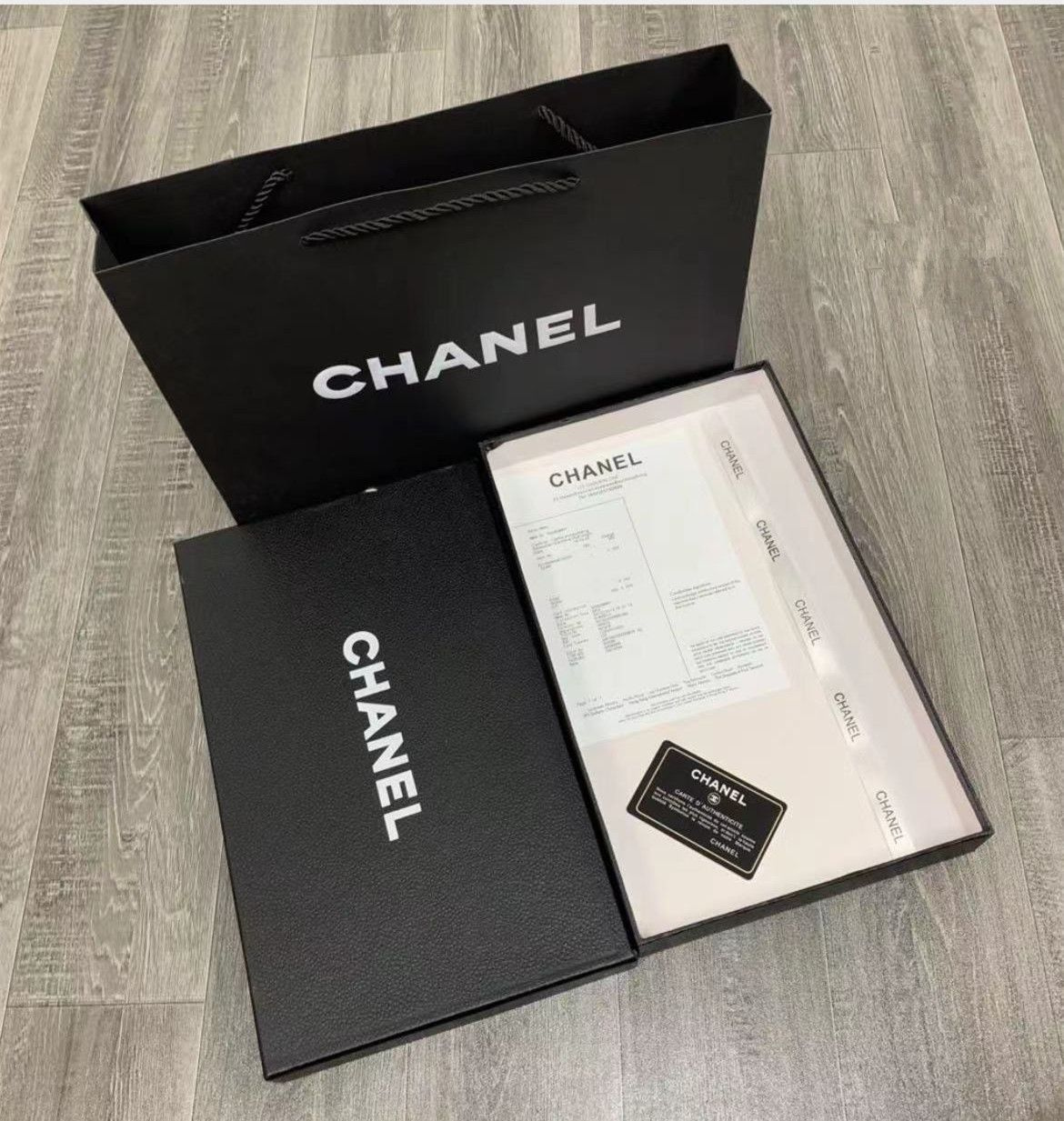 Платок шейный Chanel 6*105 купить на OZON по низкой цене (3463985668)