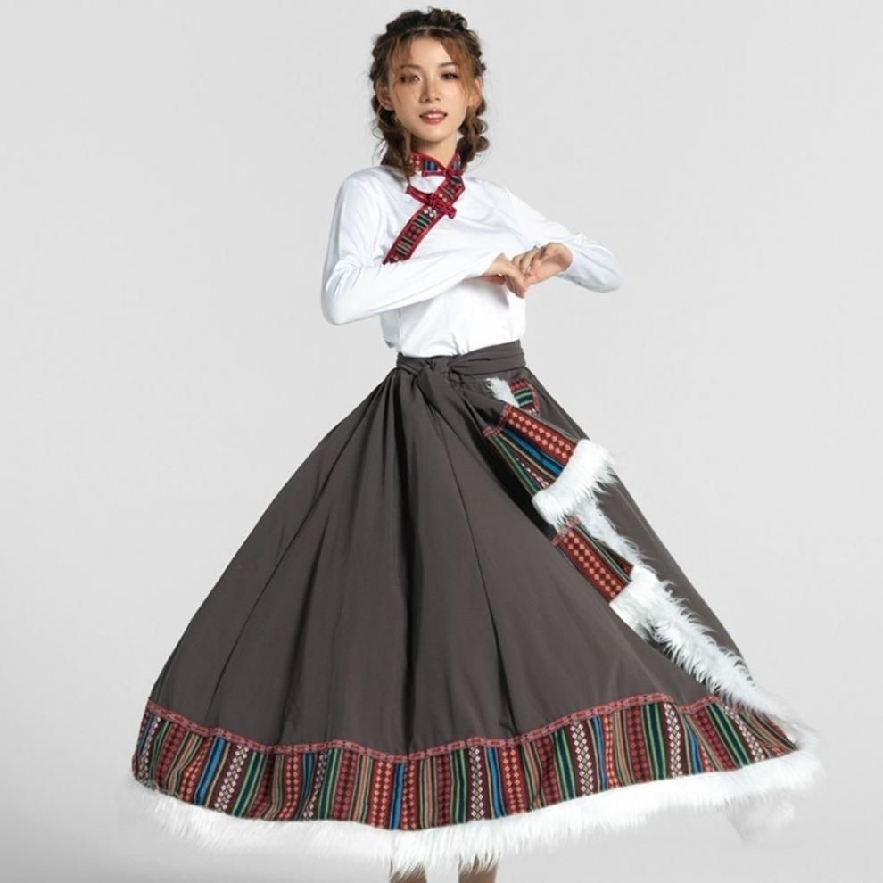 Карнавальная одежда Женский светло-коричневый, слоновая кость, размер 54 Политекс Китай купить c ...