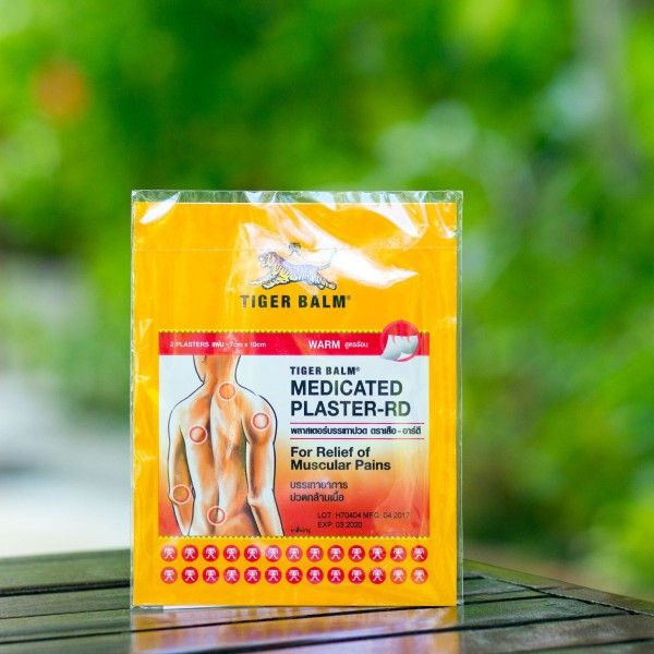 Согревающий тигровый пластырь Tiger Balm Medicated Plaster-RD Warm 7см ...
