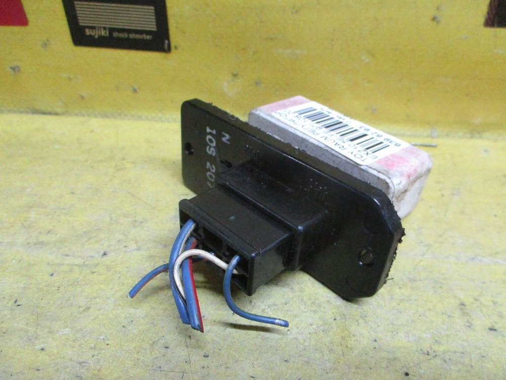 Резистор отопителя Toyota Raum EXZ10 с пробегом купить на OZON по ...